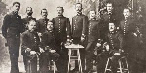 Oscar R. Benavides - Historia del Perú